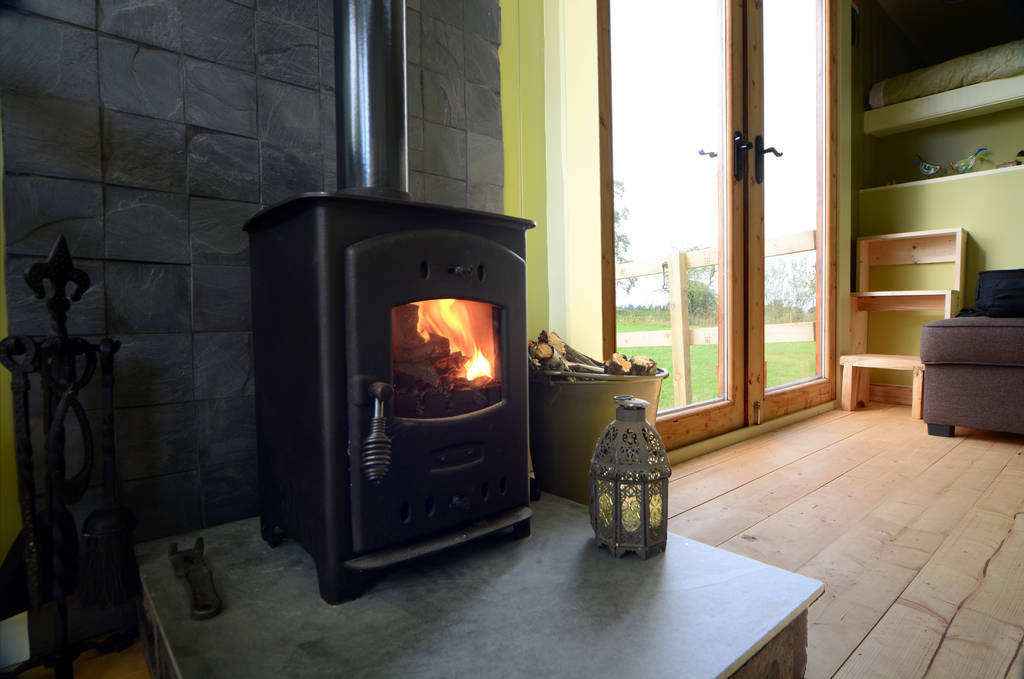 Wanderoo | Truck in Powys | Canopy & Stars