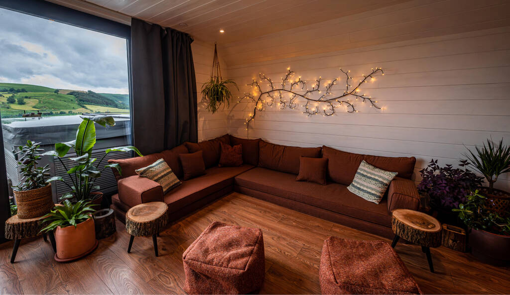Oolert | Treehouse in Powys | Canopy & Stars