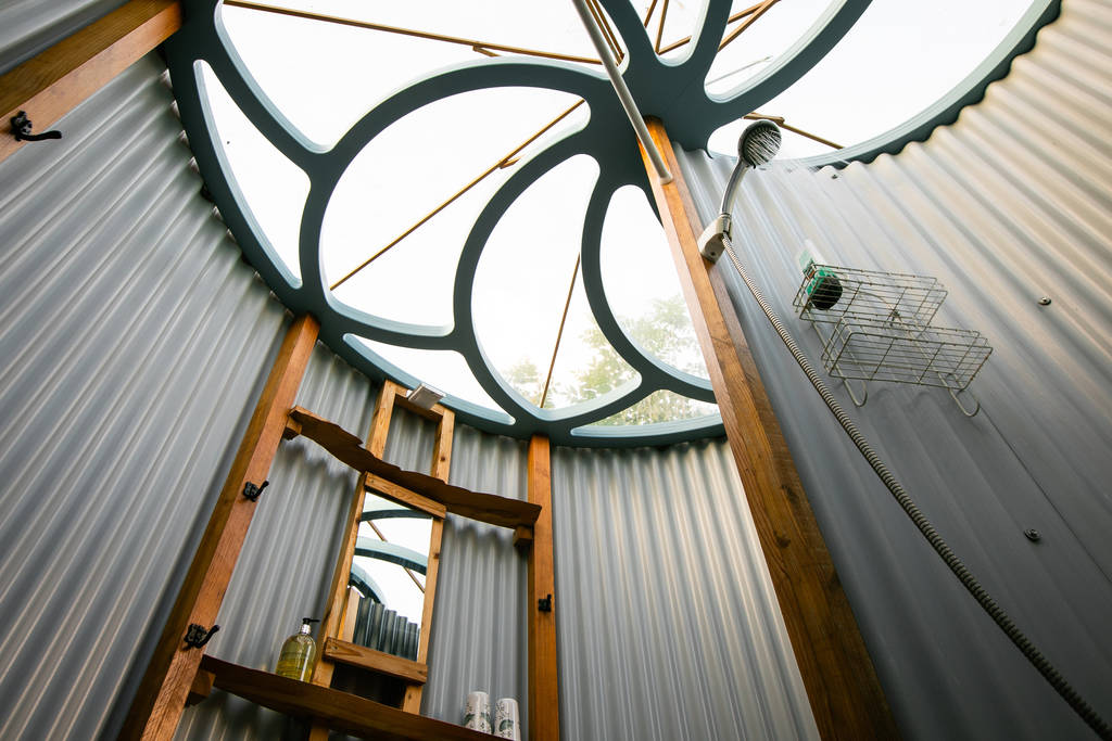 Dragon Cruck | Cabin in Powys | Canopy & Stars