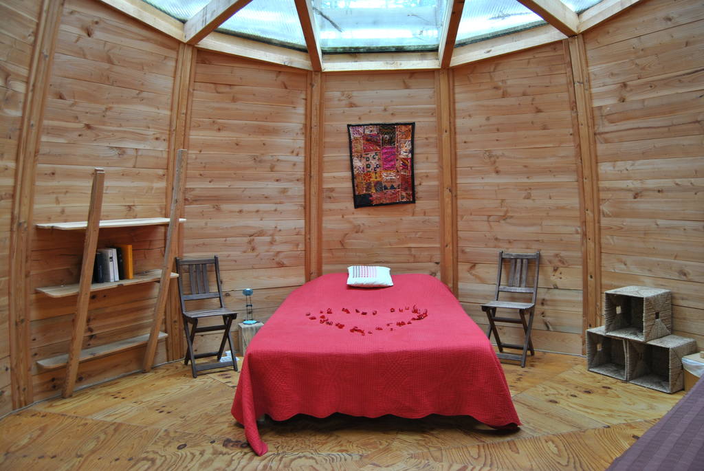 Star Treehouse | Treehouse in Gironde | Canopy & Stars