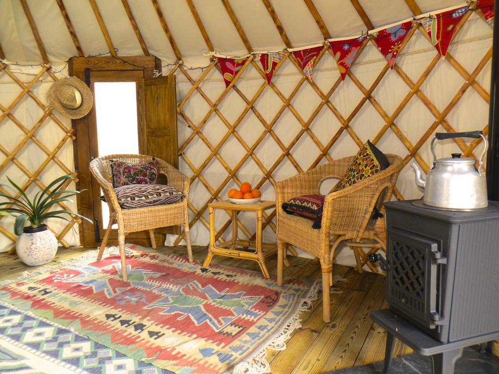 Green Mountain Yurt | Yurt in Granada | Canopy & Stars